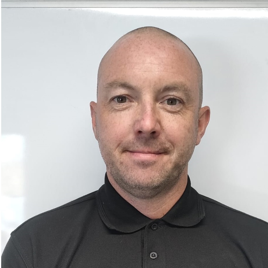 Richard Salmon | Swansea, Cardiff, London | Integrated Fencing