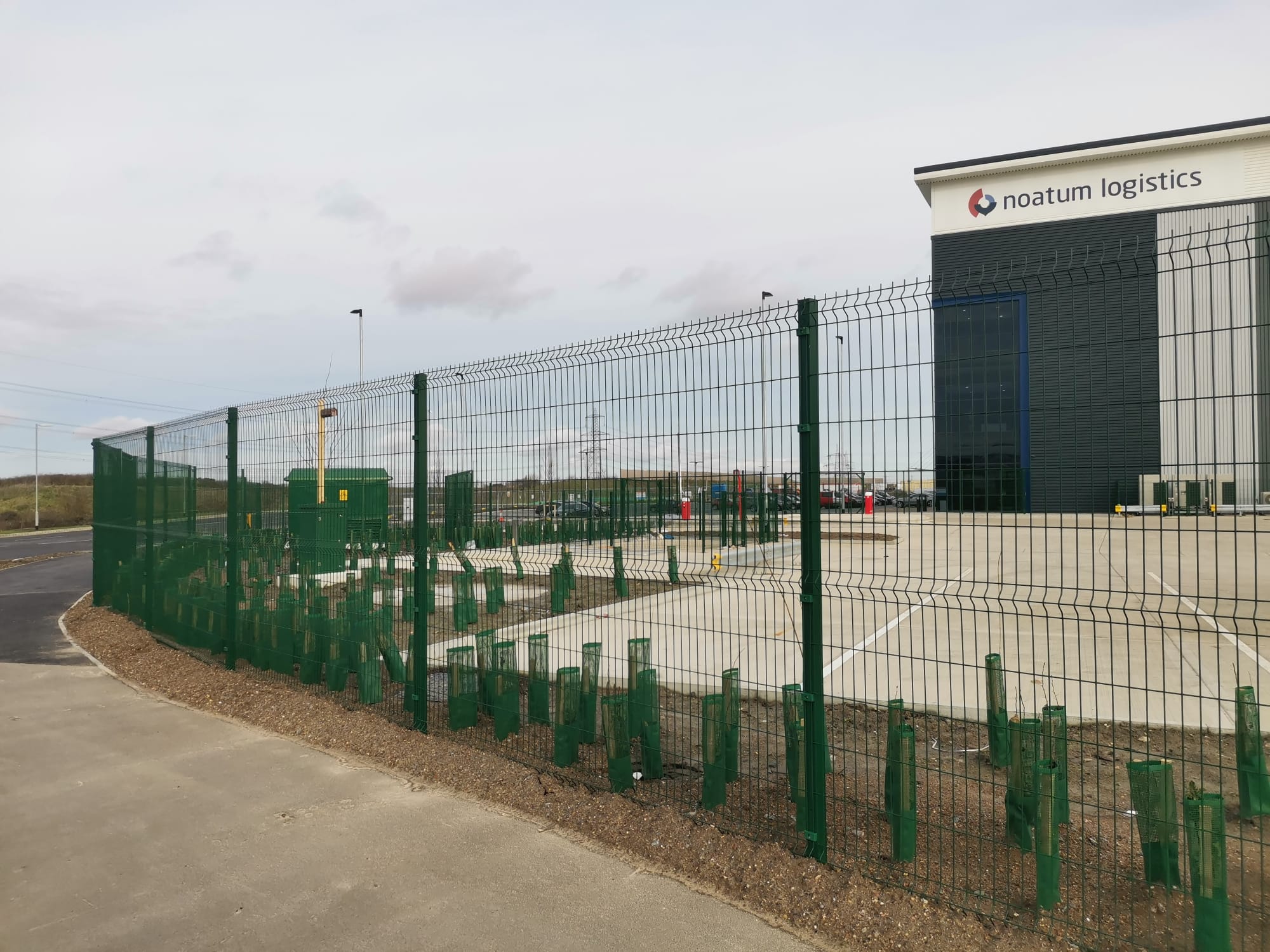 London Medway Commercial Park | Integrated Fencing