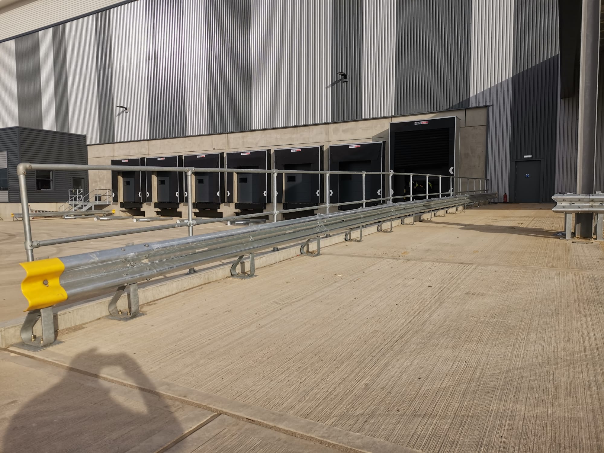 Mitchell Design & Construction | Integrated Fencing