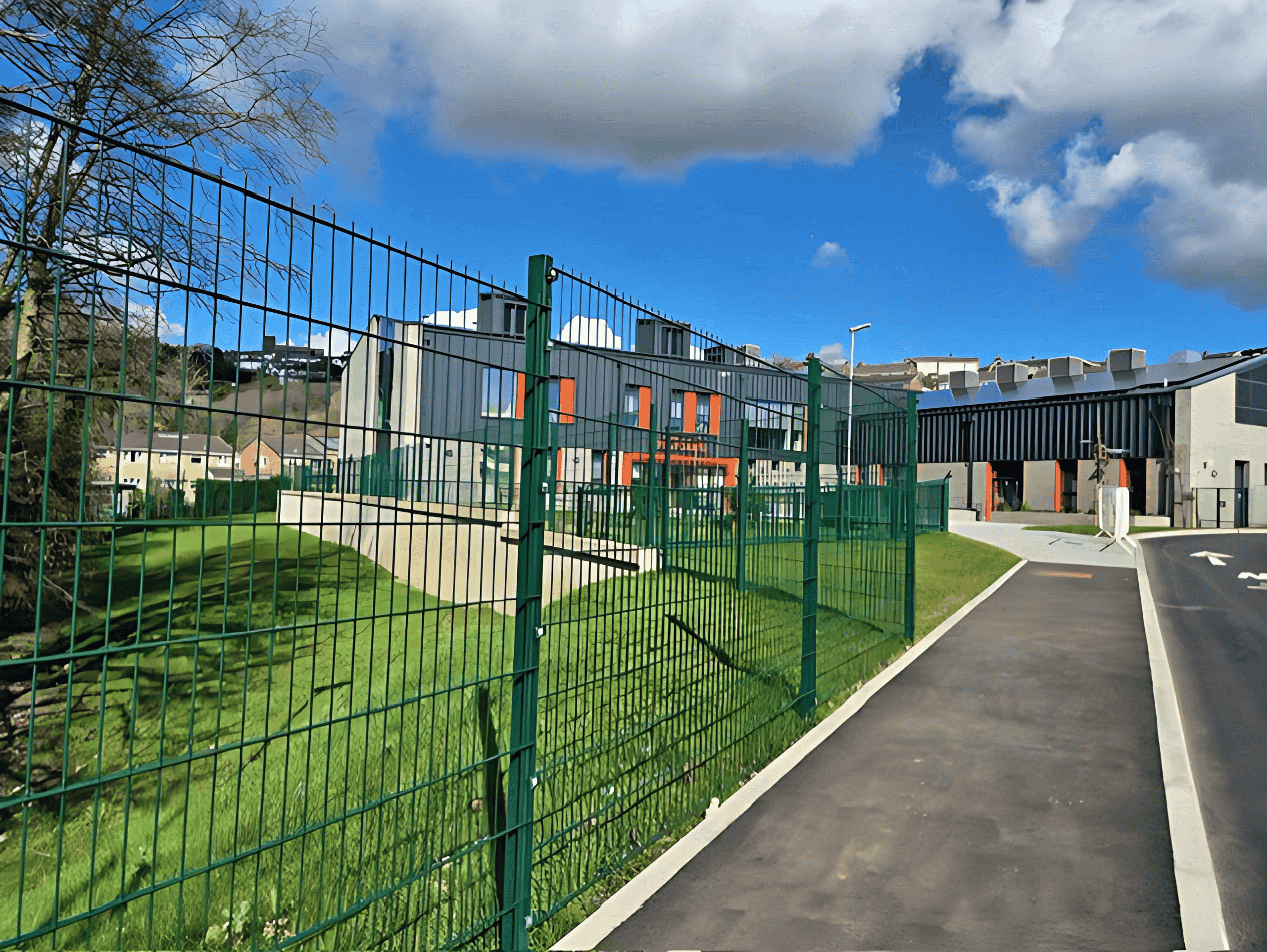 Morgan Sindall, Penygawsi School - Integrated Fencing